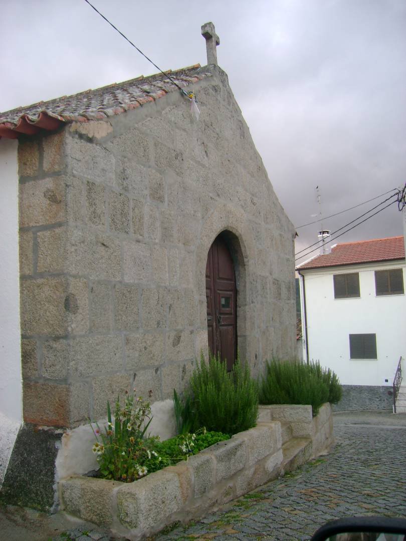 "Cortes do Meio" "Serra da Estrela" "Cascatas" "Poços "Aldeias de ...